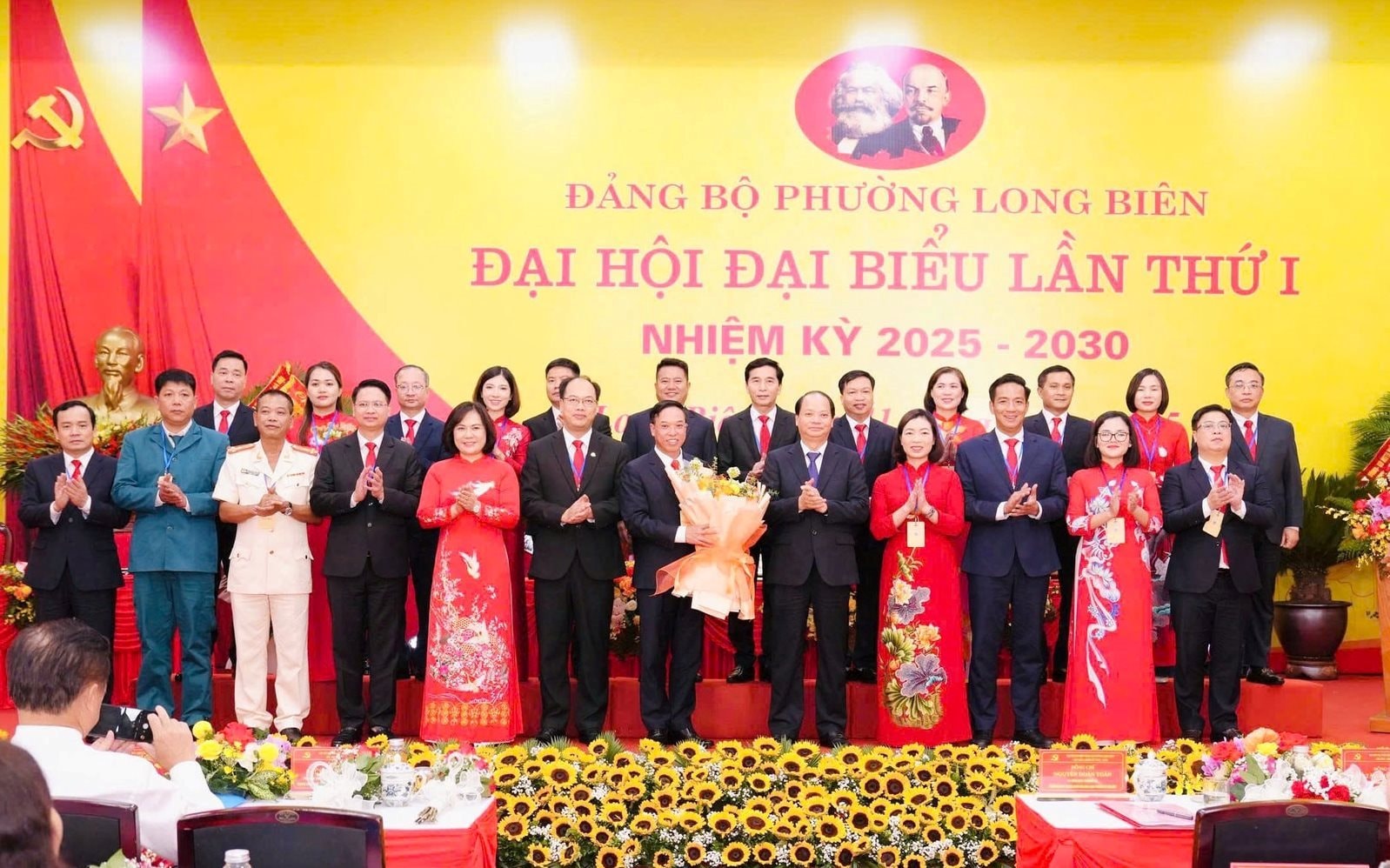 Phường Long Biên tiến tới đô thị “Xanh - Văn minh - Hiện đại” trong kỷ ...